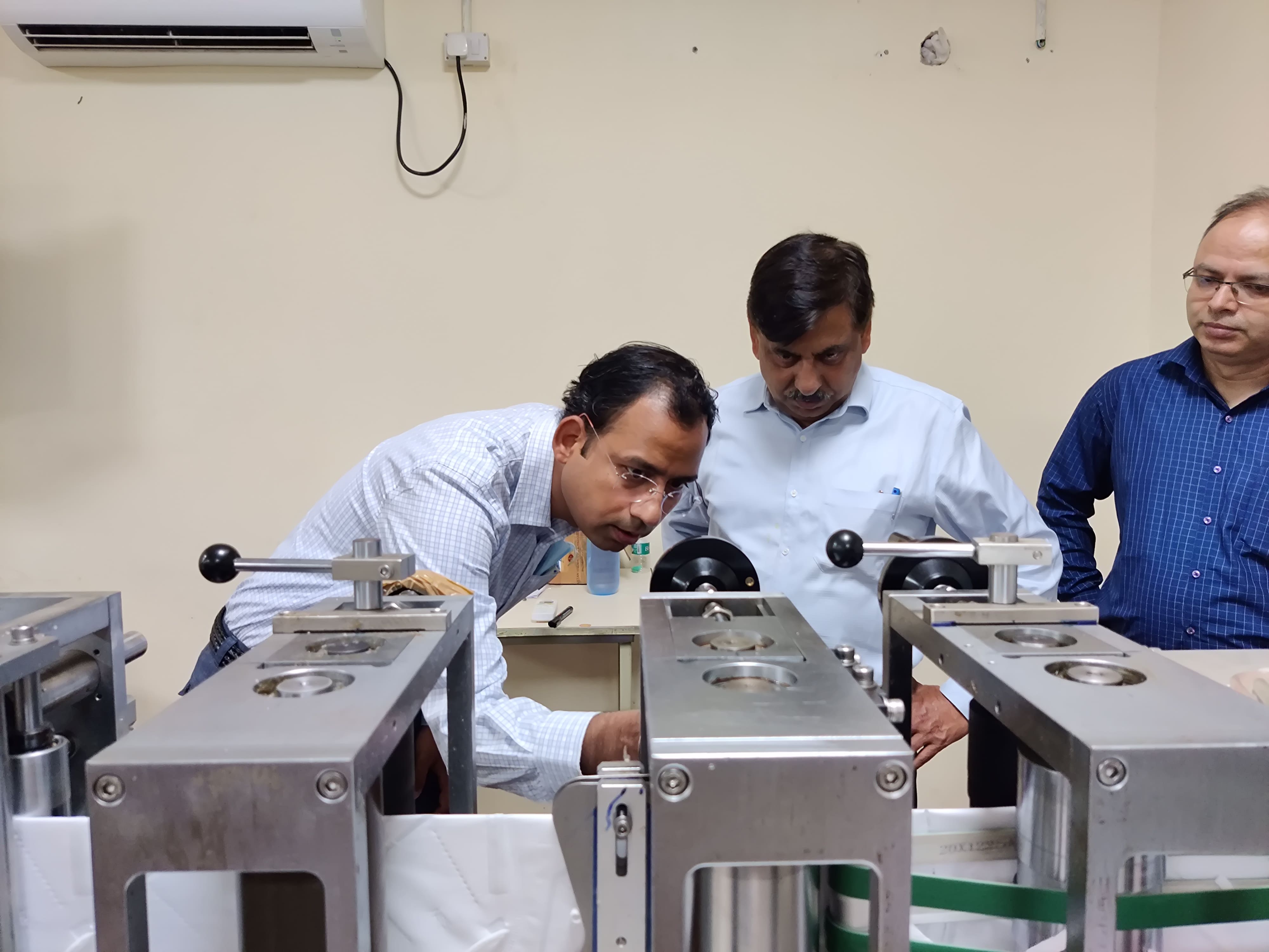 AP MedTech Zone Visitors Gallery | Global Innovations 1 of 5 - Next Page